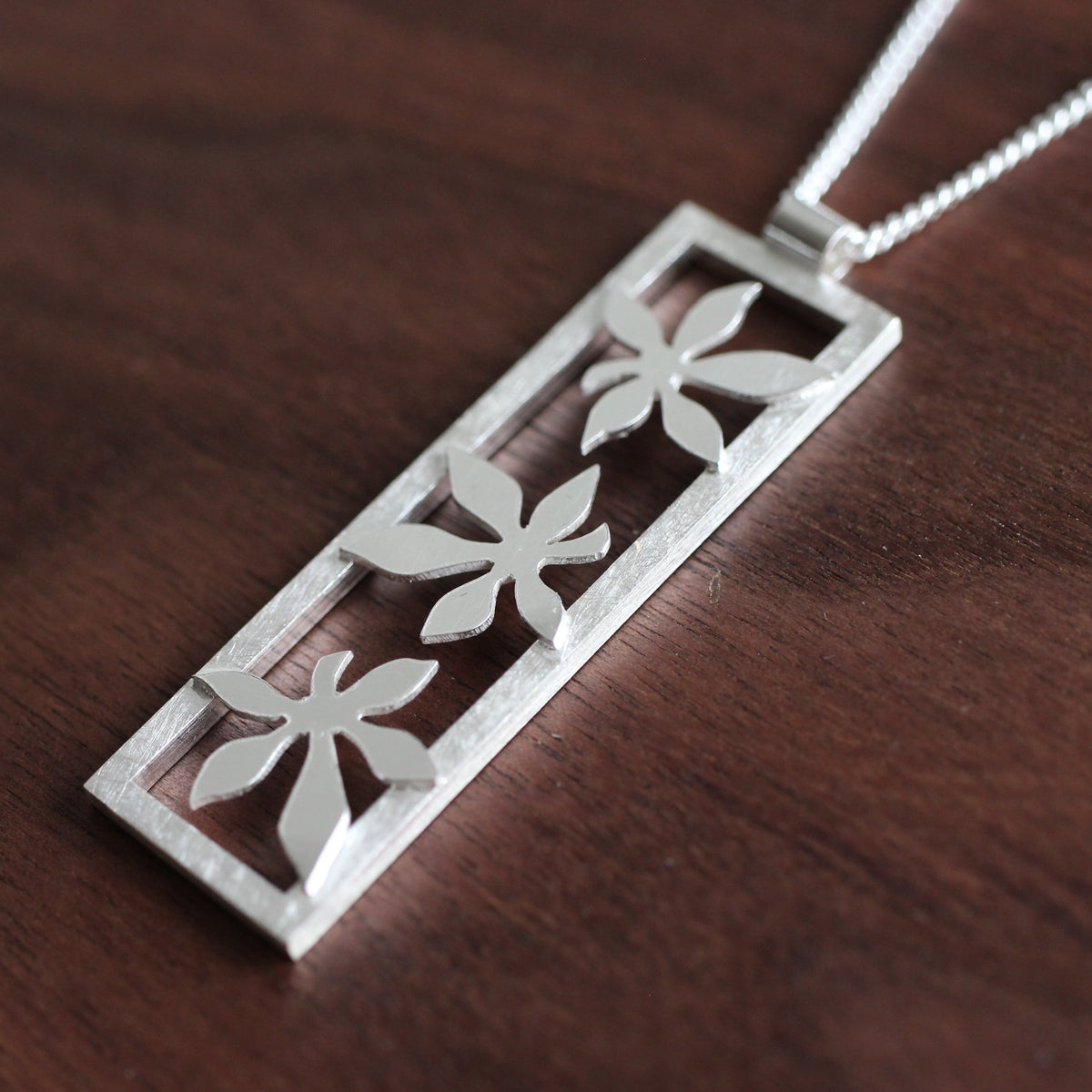 Deciduous Pendant – Chamarel Designs