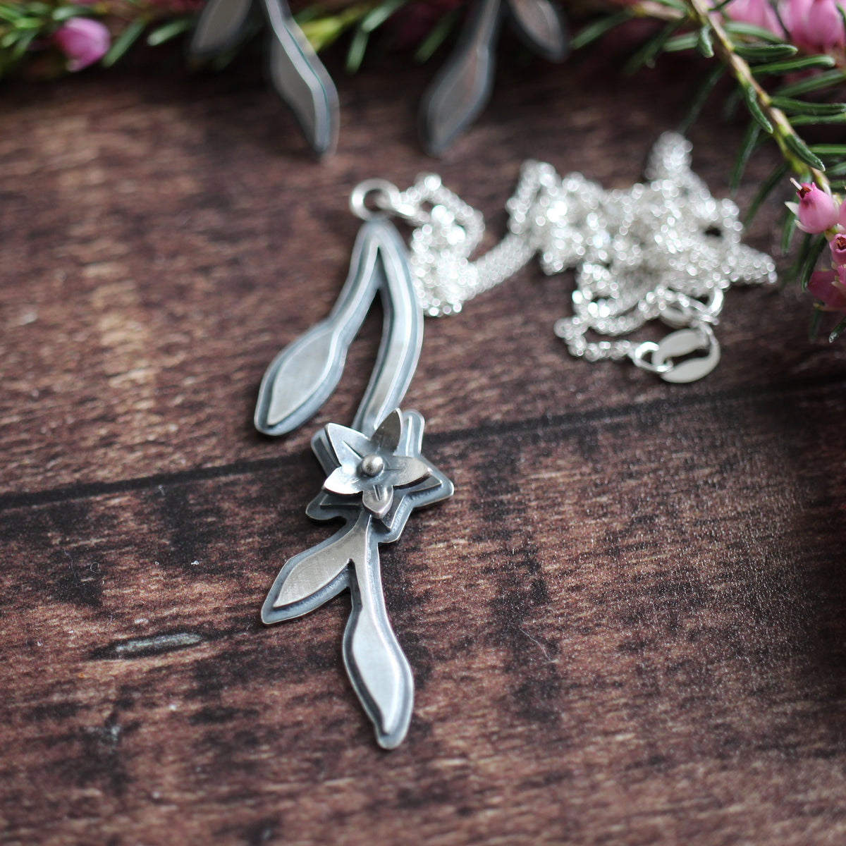 Trailing Gardenia Pendant – Chamarel Designs